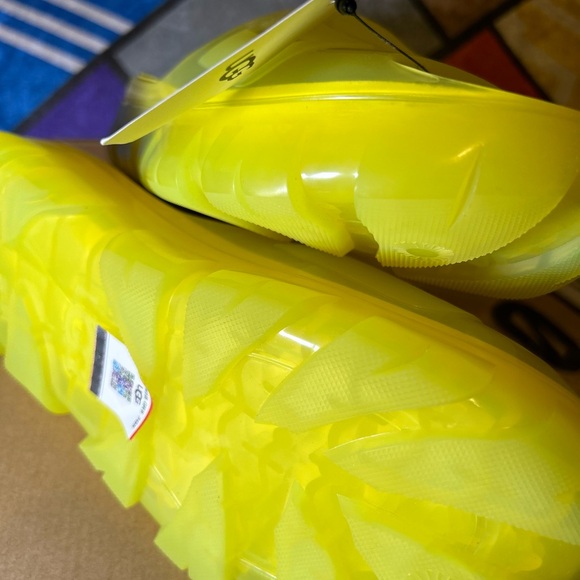 UGG | Shoes | Ugg Womens Jella Clear Slide Sunny Yellow Jelly Sandal ...
